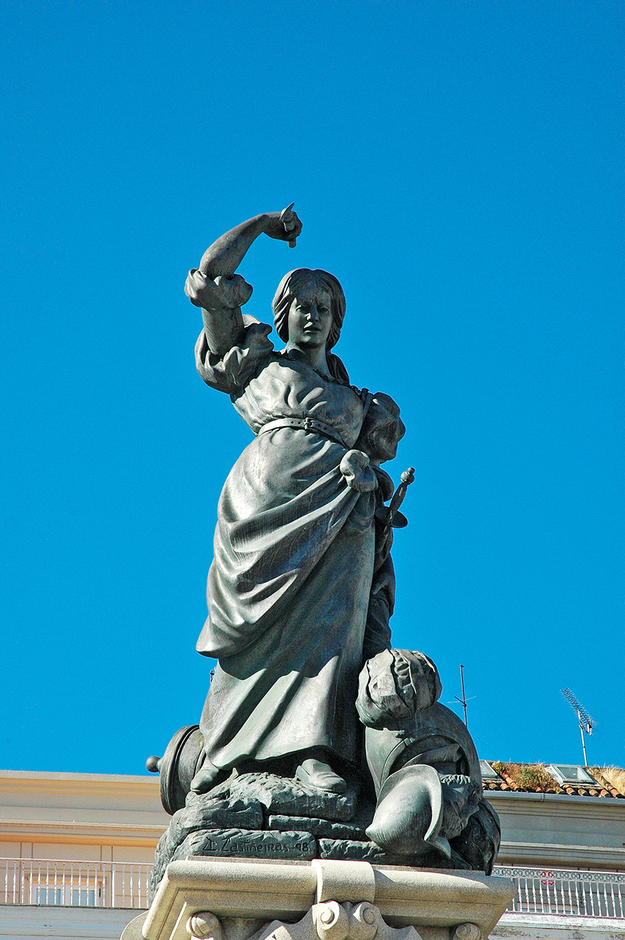 10 estatua de Maria Pita heroina historica de la Coruña_ger